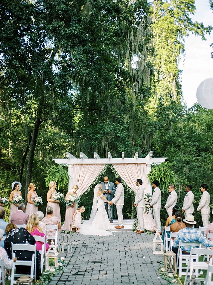 Tips for Hosting a Stylish Winter Wedding at The Mackey House | The ...